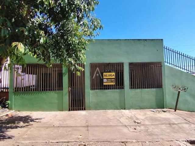 Casa Residencial 2 quartos para aluguel no Bairro Vila Pioneiro em TOLEDO por R$ 1.250,00