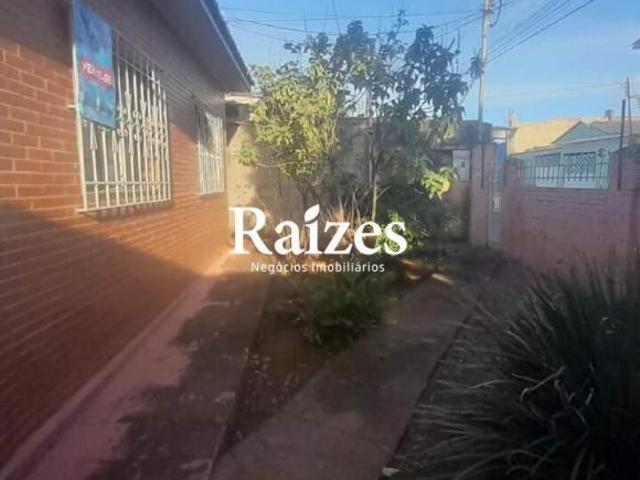 Casa Residencial 3 Quartos à Venda em Marta Helena, Uberlândia – Financiamento Sim