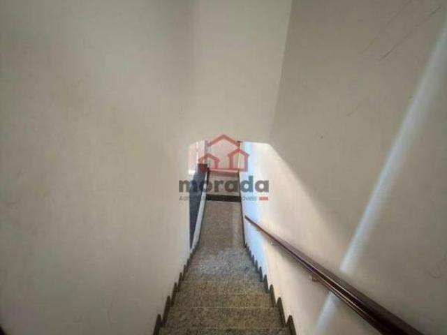 Casa residencial/comercial no Centro de Itaúna MG em frente CCAA — 4 quartos, 1 suíte e 3 vagas
