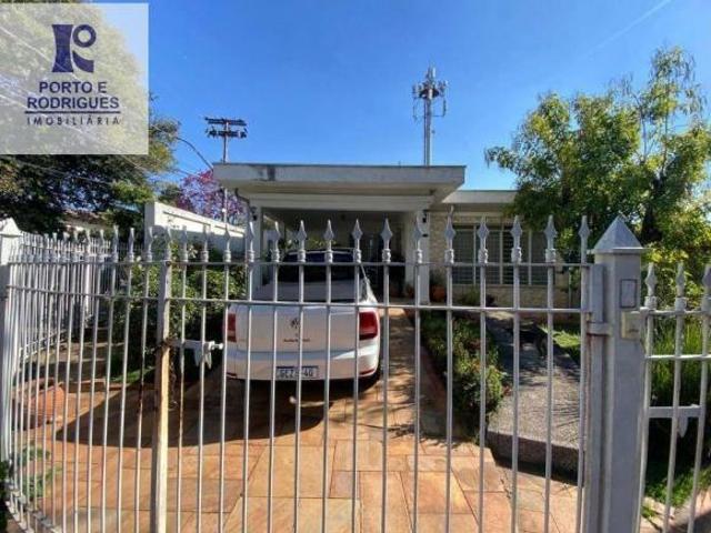 Casa RESIDENCIAL/COMERCIAL com 3 dormitórios à venda, 191 m² por R$ 1.090.000 Jardim Chapadão CAM