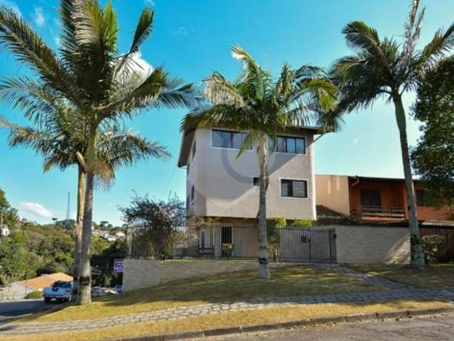 Casa Residencial/Comercial Pilarzinho Área Útil: 295 m² Área Total: 369 m²