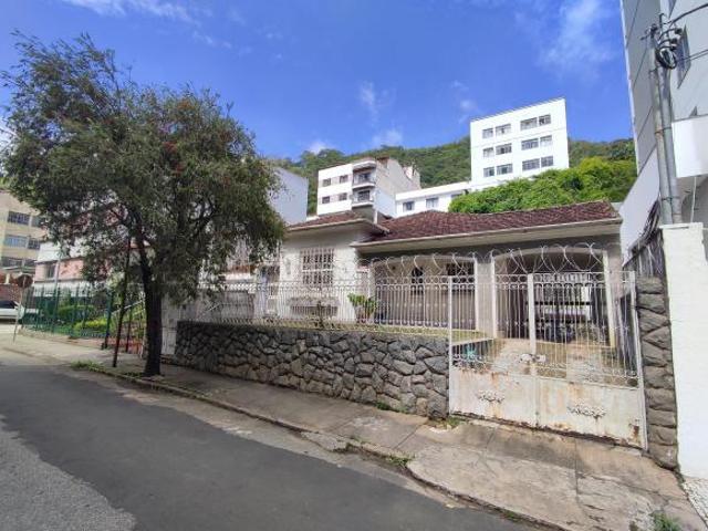 Casa Residencial/Comercial/Terreno
