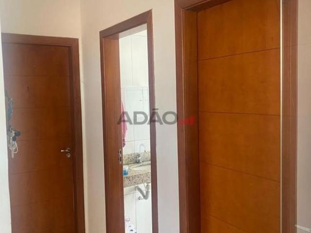 Casa Residencial/Bairro Casa de Rua com 2 Quarto s por R$ 500000.00 no setor Jardim Maria Helena TA