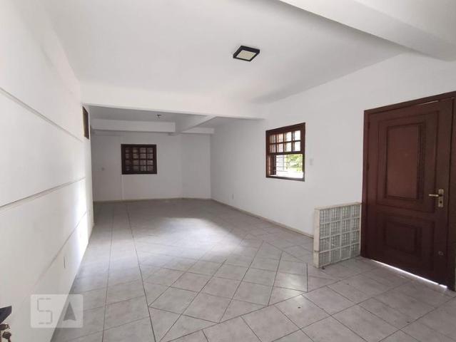 Casa, Rio Branco, 3 Quartos, 242 m2 Novo Hamburgo