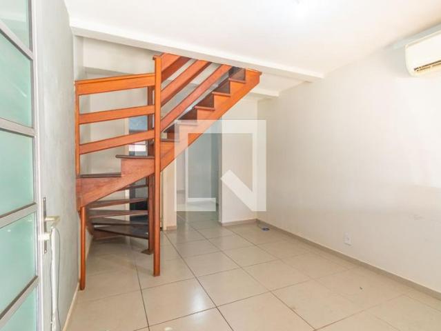 Casa, Rio Branco, 2 Quartos, 65 m2 Canoas