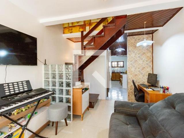Casa, Rio Branco, 2 Quartos, 60 m2 Canoas