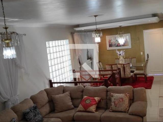 Casa, Rondônia, 3 Quartos, 1100 m2 Novo Hamburgo