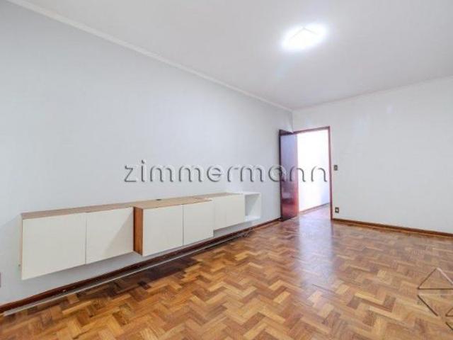 CASA SUMARÉ 3 DORMITÓRIOS 1 VAGA