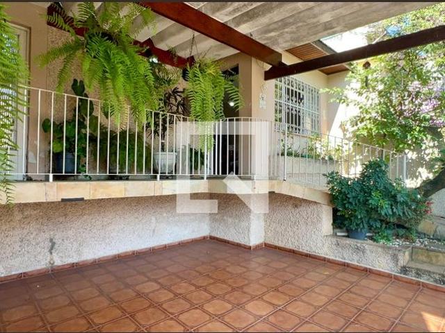 Casa, Sumaré, 3 Quartos, 192 m2 São Paulo