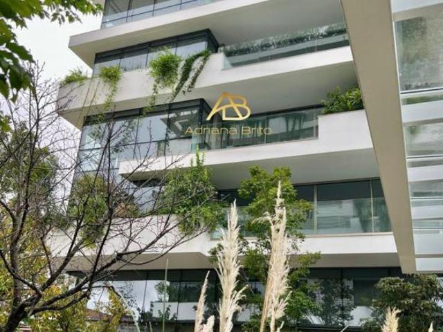CASA SUSPENSAS