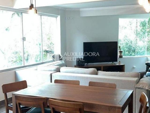 CASA SUZANO IPELANDIA