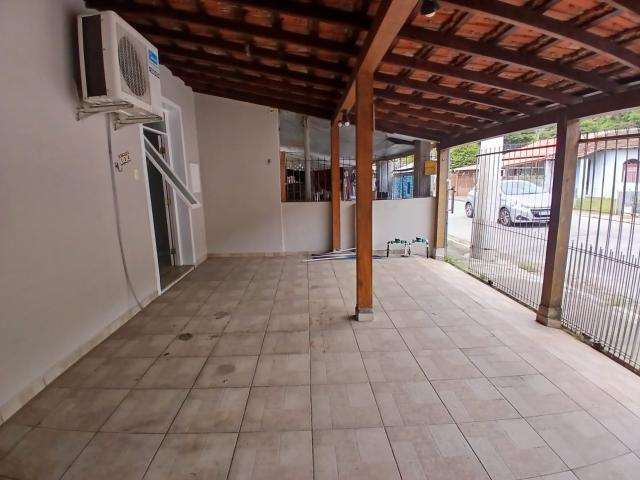 Casa Saco dos Limões