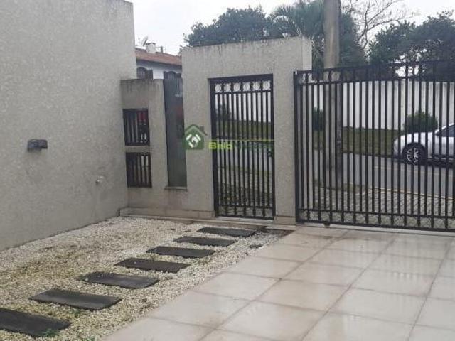 CASA SABIÁ ARAUCÁRIA
