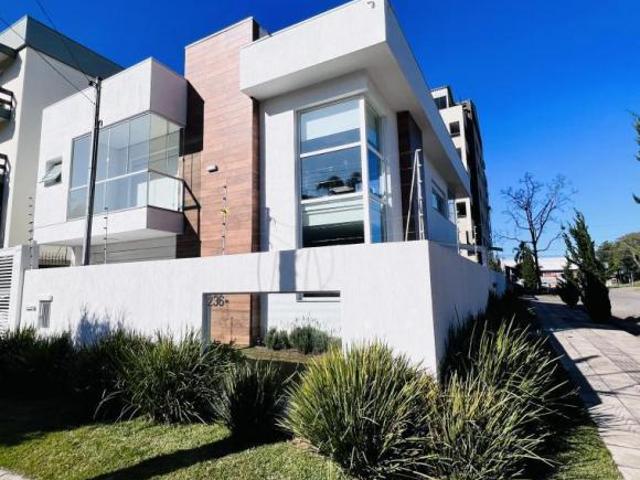 Casa | Saint Etiene | 03 dormitórios