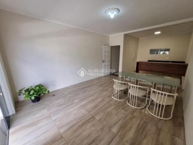 Casa + Salão Comercial de 80 m² com 02 quartos, 01 suíte Fino acabamento,02 á 06 vagas