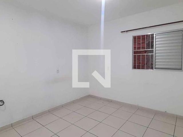 Casa, Santa Maria, 1 Quarto, 20 m2 Osasco