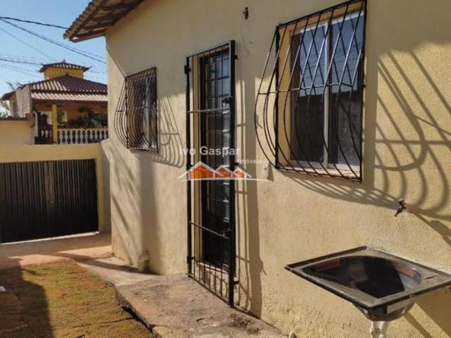 Casa, Santa Cecília, Esmeraldas, MG