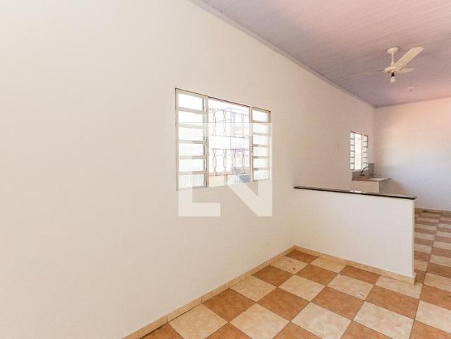 Casa, Santa Cruz Industrial, 1 Quarto, 50 m2 Contagem