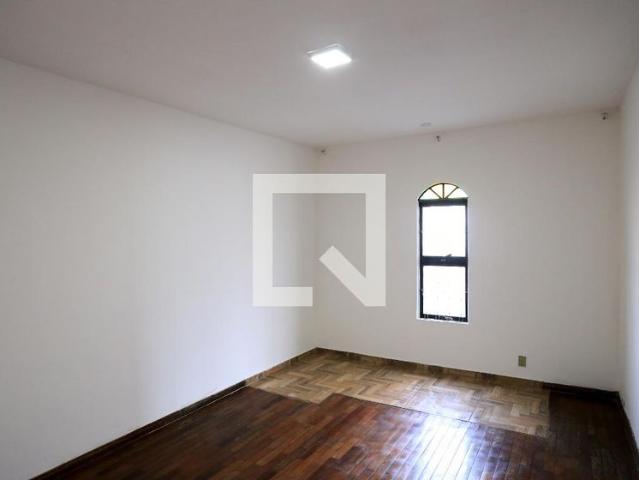 Casa, Santa Efigênia, 2 Quartos, 120 m2 Belo Horizonte