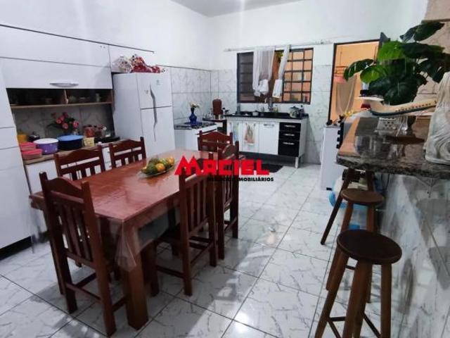 CASA SANTA INES 1 COM 3 DORMITÓRIOS PROX DO TRADIÇÃO SUPERMERCADO