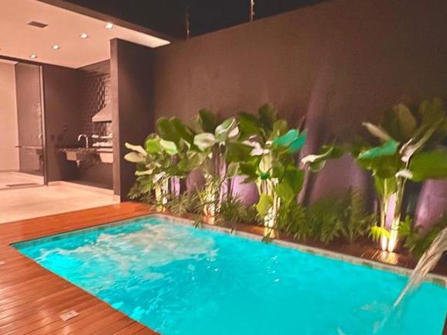 Casa Santa Lúcia por R$ 1.650.000,00
