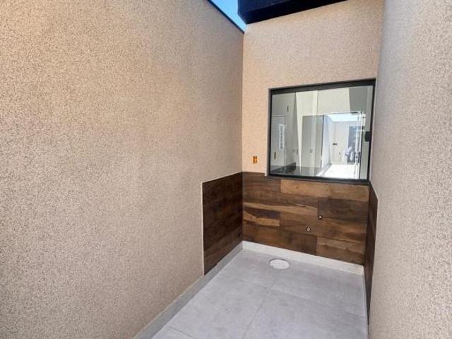 Casa Santa Terezinha R$ 380.000,00
