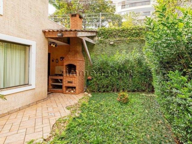 CASA SANTO AMARO 4 DORMITÓRIOS 4 VAGAS
