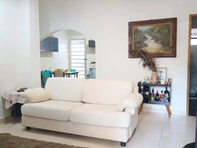 Casa segurança e aconchegante no centro de Ubatuba temporada