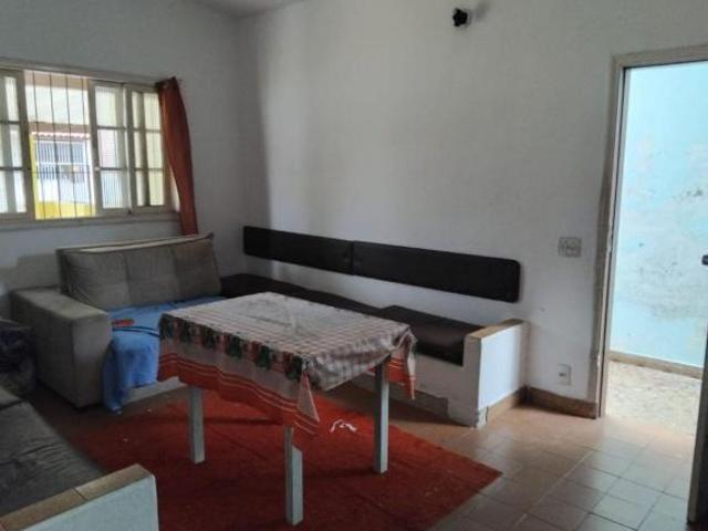 CASA SEMI ISOLADA, OTIMA LOCALIZAÇÃO PERFEITO PARA VOCE QUE BUSCA QUALIDADE E CONFORTO!