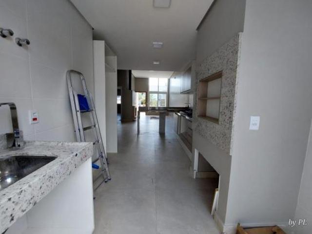 Casa Semi Mobiliada na Hípica Porto Alegre