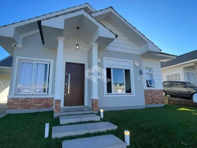 CASA SEMI MOBILIADA NO JOÃO ALVES