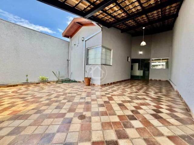 Casa semi mobiliada no universitario