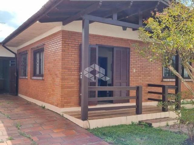 Casa semi mobiliada com 4 dormitórios no centro de São Francisco de Paula