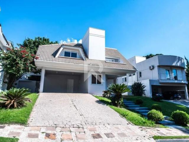 Casa Semi Mobiliada em Condomínio com Piscina, Quintal, 5 Quartos, 319m2 à venda – Campo Comprido Cu