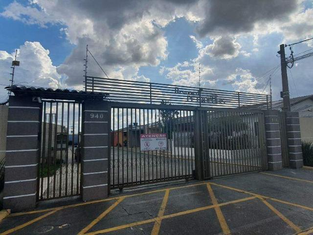Casa semi mobiliada em condomínio no Santa Felicidade em Cascavel