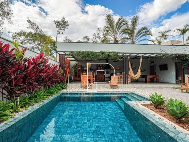 Casa semi mobiliada em Vargem Grande Paulista moderna, 288 m² por R$ 1.950.000