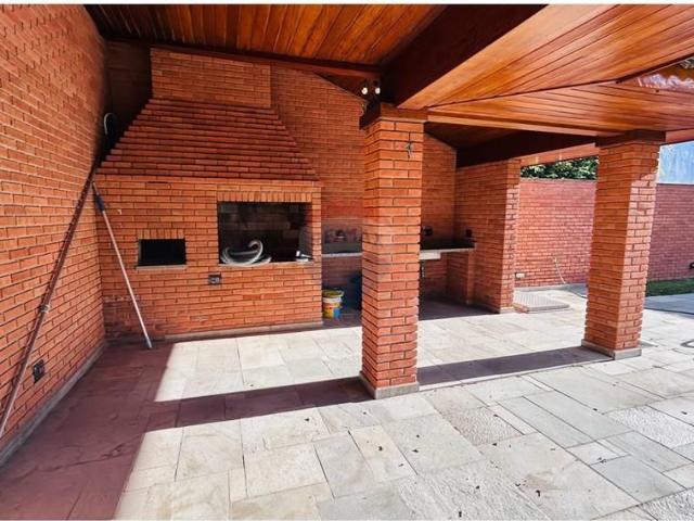 Casa Semi mobiliada para Locação com 04 suítes no Alphaville 2 Barueri SP