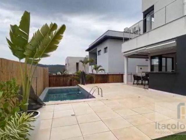 Casa semi mobiliada para venda e locação no Residencial Itahyê
