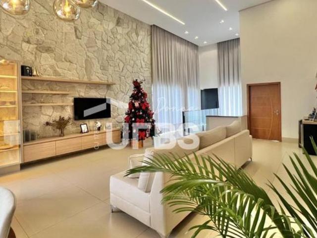 Casa Semi Térrea Mobiliada no Jardins Nápoles – Conforto, Estilo e Lazer Exclusivo!