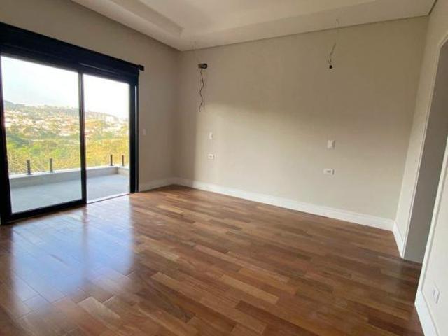 CASA SEMI TERREA A VENDA COND BURLE MAX ALPHAVILLE