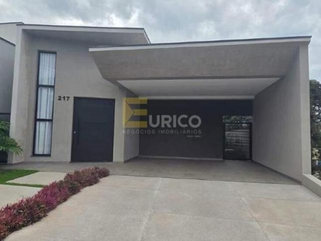 CASA SEMI TERREA A VENDA NO CONDOMÍNIO VIA CASTELLI EM LOUVEIRA/SP