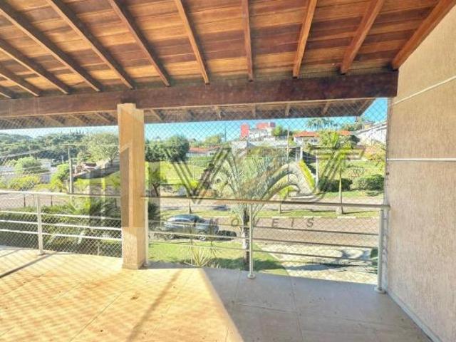 Casa semi térrea à venda no Condomínio Vila Hípica I na Cidade de Vinhedo/SP