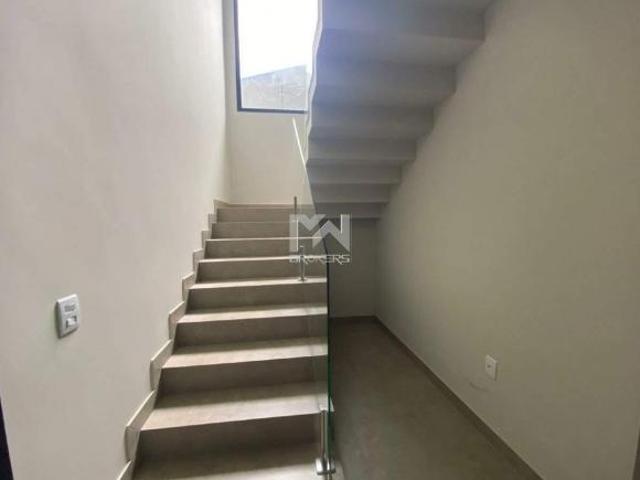 Casa semi térrea à venda no Condomínio Reserva Santa Isabel em Louveira SP