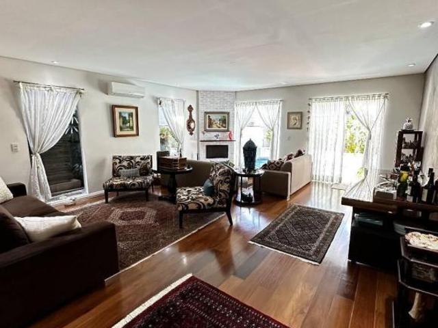 Casa Semi Térrea Alphaville 11 Reformada Oportunidade!