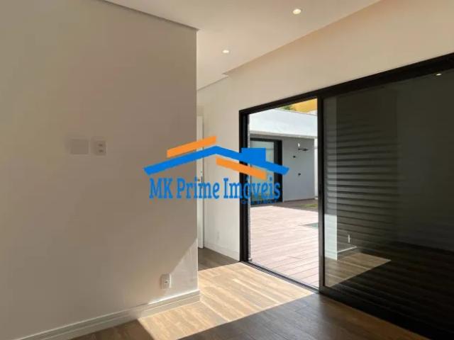 Casa Semi térrea com 4 Suítes e Mezanino — Conforto e Acessibilidade