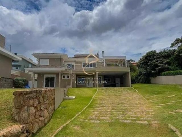 Casa Semi Térrea para Venda com 4 Suítes no Condomínio Alpes de Vinhedo, Vinhedo SP