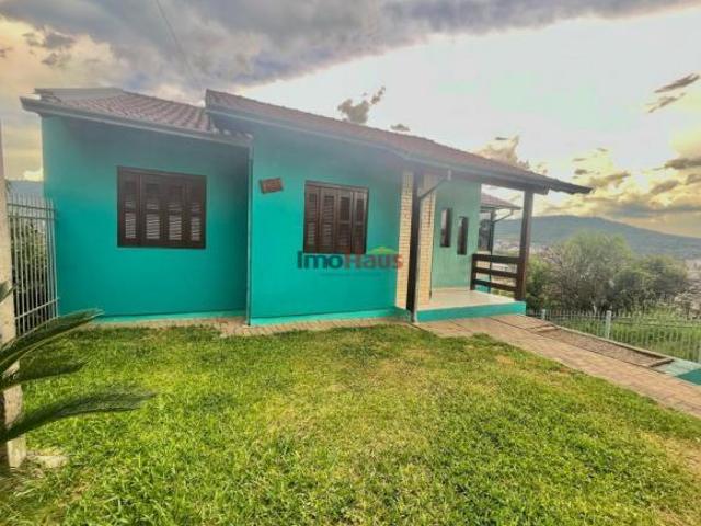 Casa Semimobiliada com Churrasqueira e Varanda em Igrejinha Venda