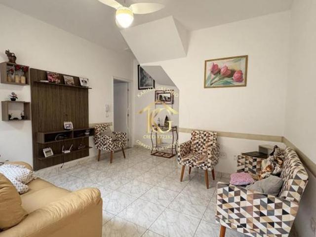 Casa Semimobiliada à Venda no Bairro Canto do Forte, Praia Grande/SP
