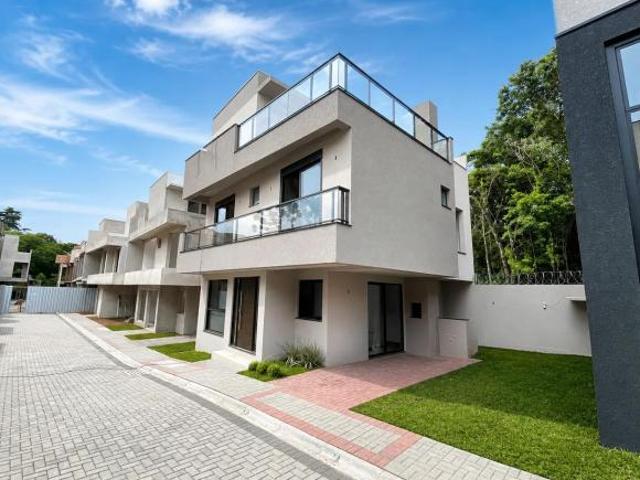 Casa Semimobiliada e 3 Suítes a 5 min do Parque Barigui à venda, Santa Felicidade, Curitiba, PR