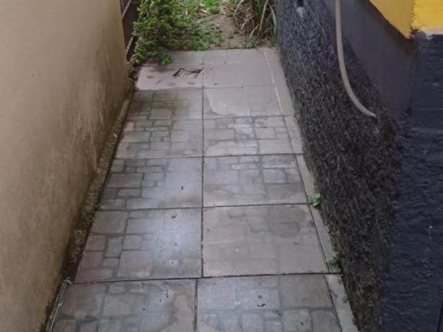 Casa Semimobiliada no bairro Nossa Senhora da Saúde, com 5 Dormitór